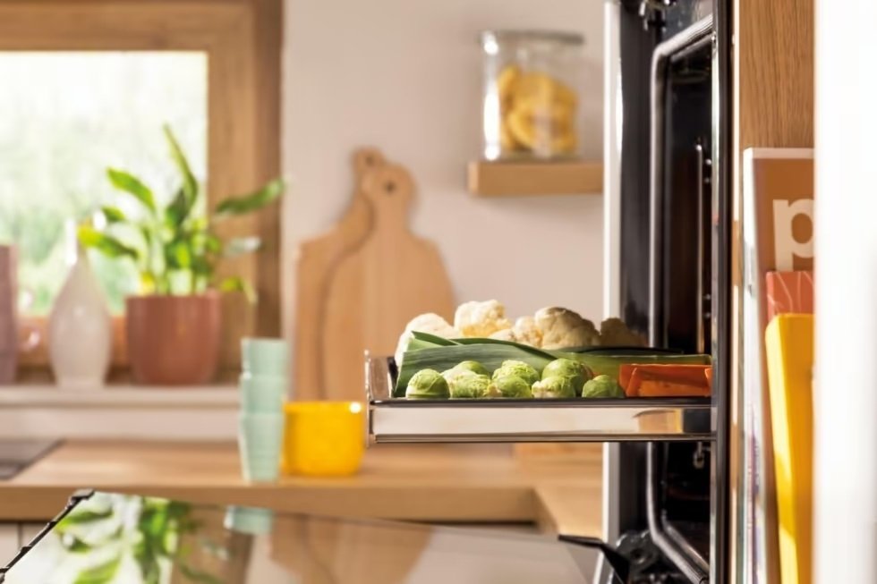 Духовка Gorenje BOS6737E13WG – купить в Киеве | цена и отзывы в MOYO
